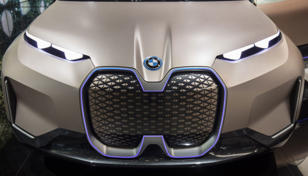 The BMW logo meaning and how it was slightly changed over the years ...